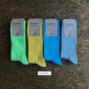 Gowith 4 Pairs Unisex Colorful Comfy 97% Cotton Socks for Men & Women ...