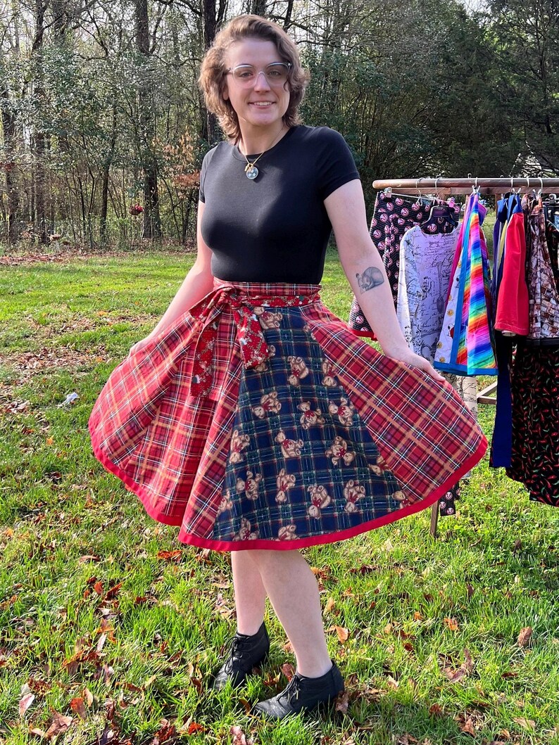 Teddy BEAR Wrap Around CIRCLE Skirt. Christmas. Green and Red. Adult ...