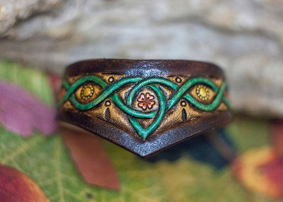 Forestcore Women's Jewelry. Leather Bracelet for Fairy - Etsy