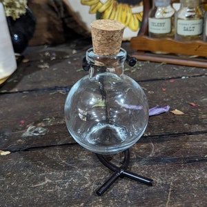Round Glass Potion Bottle With Cork and Stand | Witchcraft, Cosplay ...