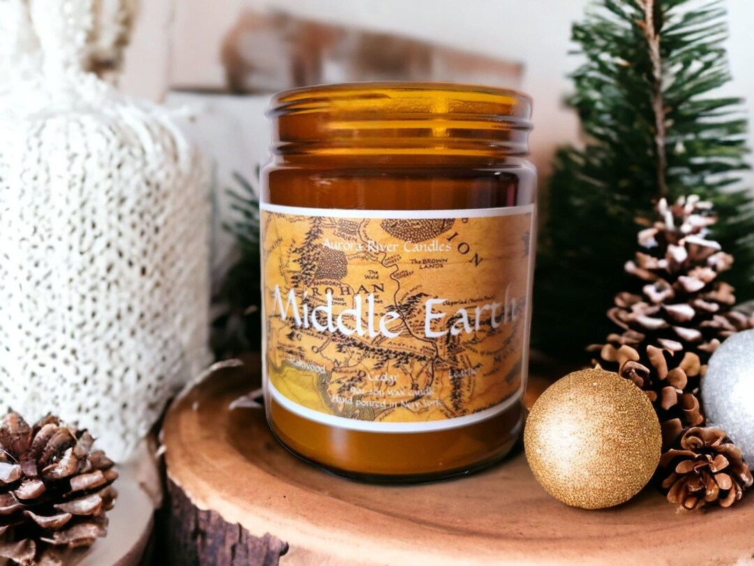 Middle Earth Map Candle, Lord of the Rings Decor, Bookish Gift, Nerdy ...