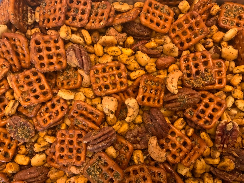 Garlic Dill Nutty Snack Mix: Gourmet Pecans & Pretzels - Etsy
