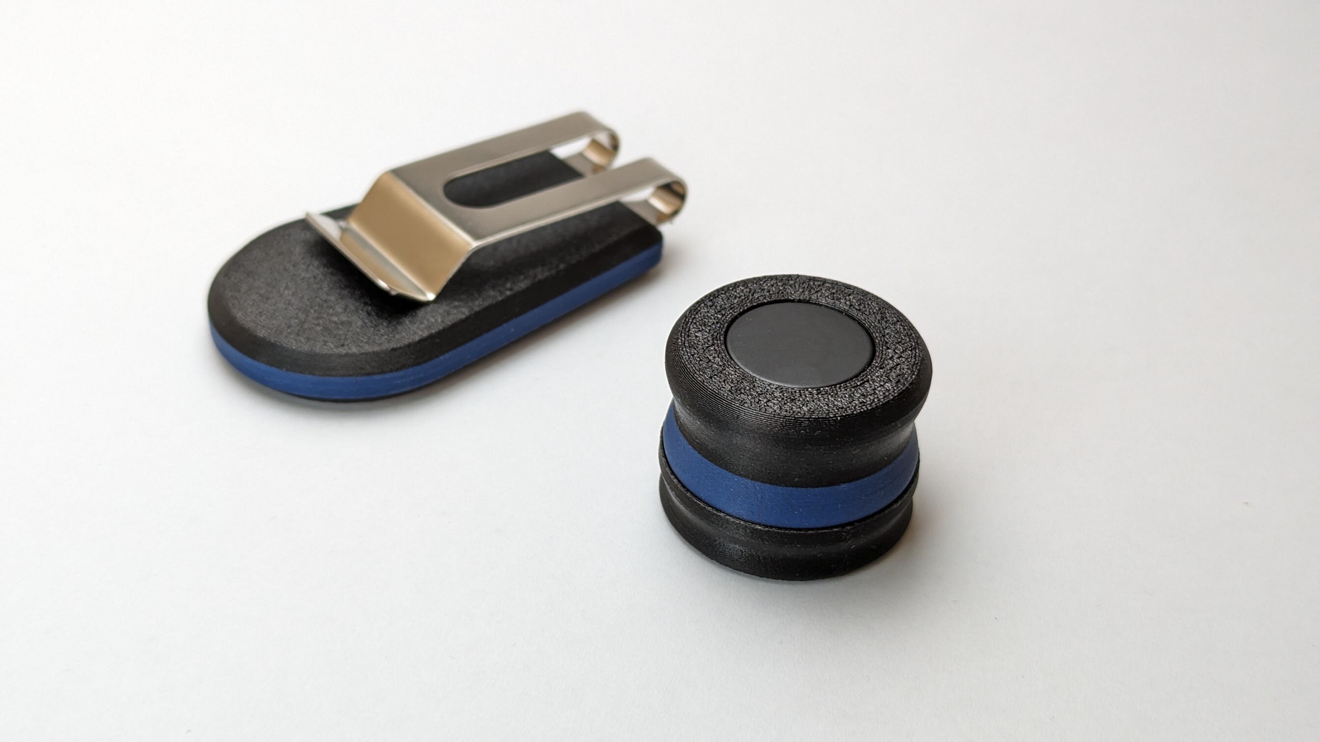 Carbon Fiber Magnetic Chalk Holder Black/navy by CLACK ATTACK See Item ...