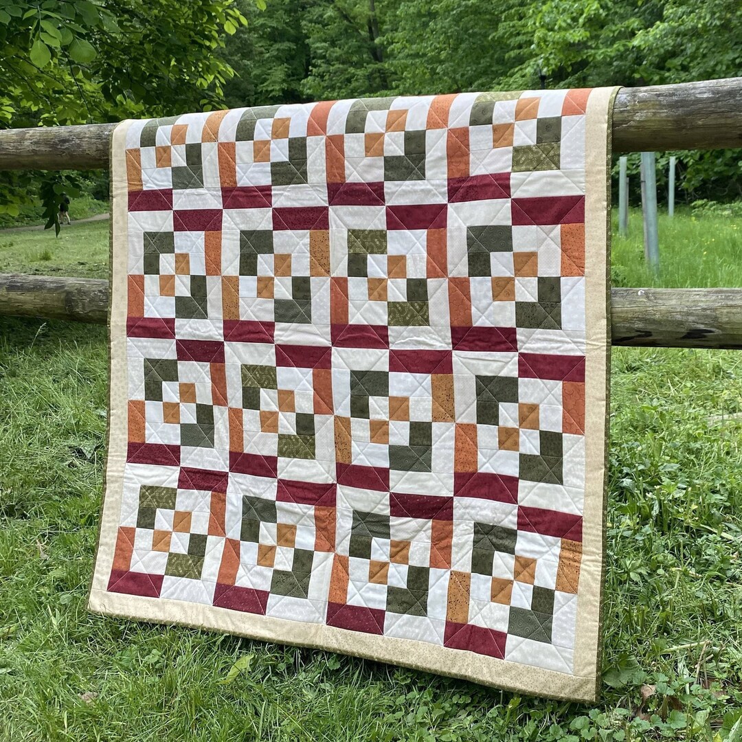 Modern Quilt | Modern Handmade Quilt | Throw Quilt | Maze Design ...