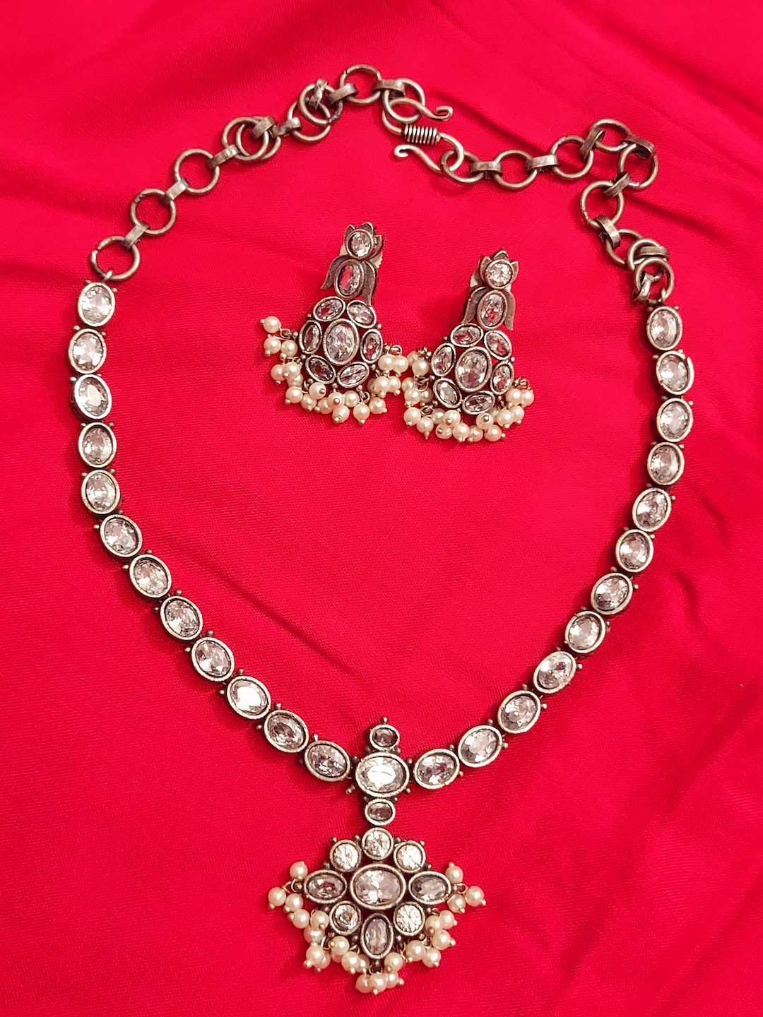 Traditional Silver Look Alike Neckset - Etsy