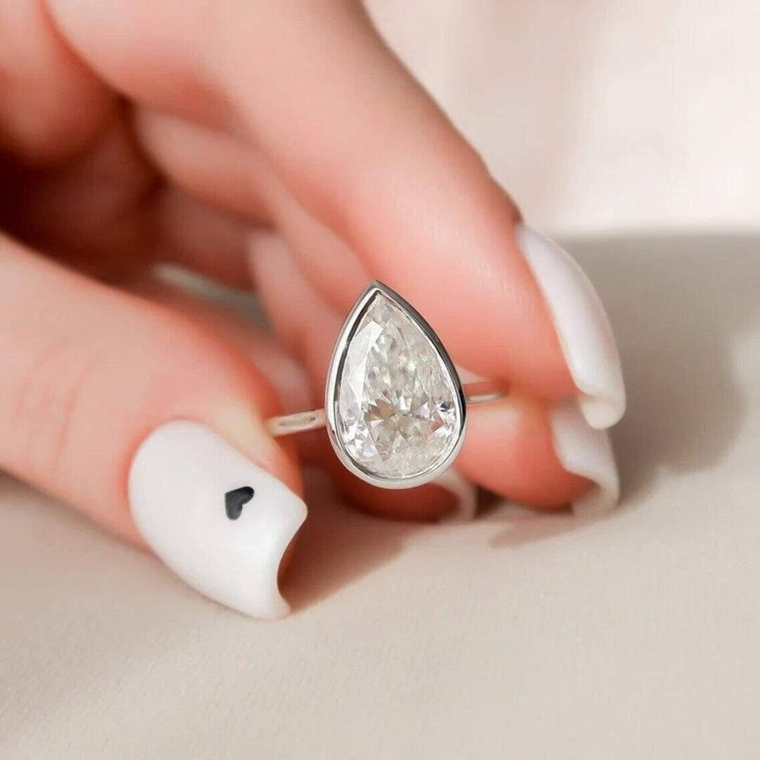 3.5 CT Pear Shaped Bezel Engagement Ring, Diamond Bezel Engagement Ring ...