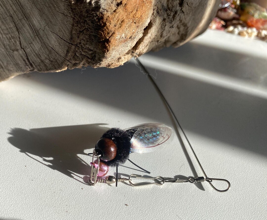 The Dreadfly, Buzzing From Beyond the Bin, Interactive Cat Teaser Toy ...