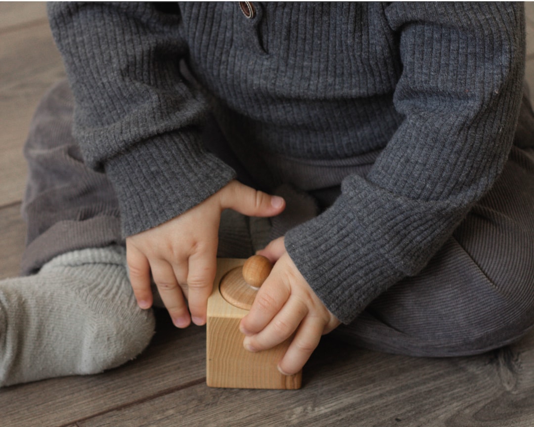Montessori Pincer Grasp Block | Wooden Cylinder Toy | Fine Motor Skills ...