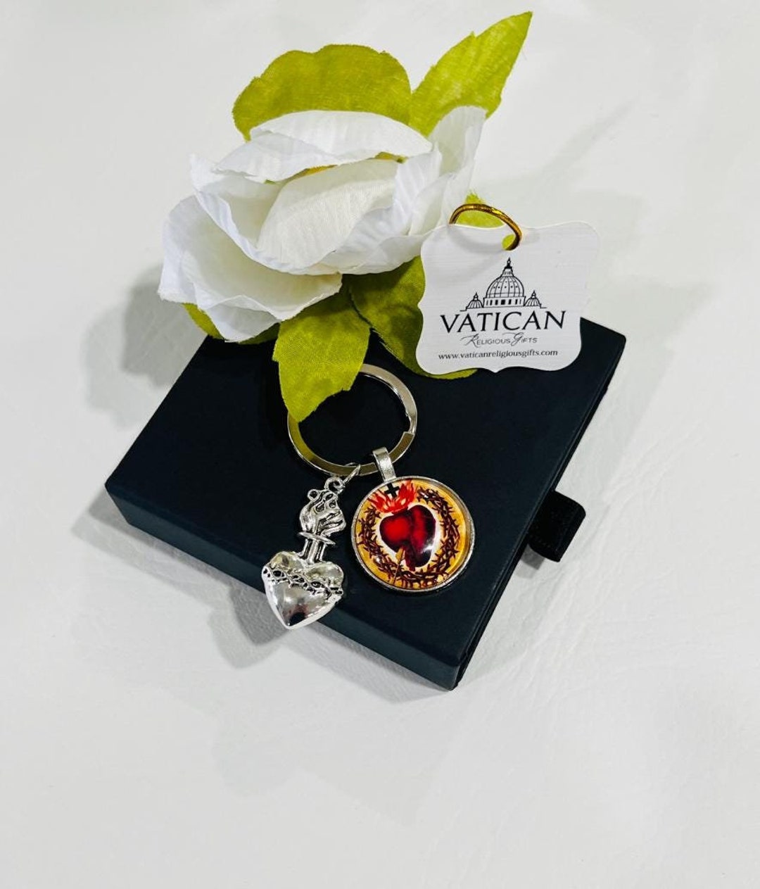 Sacred Heart of Jesus Keychain - Catholic Protection Charm - Ideal ...