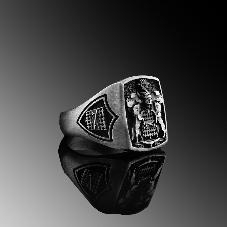 Sterling Silver Family Crest Signet Ring, Custom Heraldic Jewelry - Etsy UK