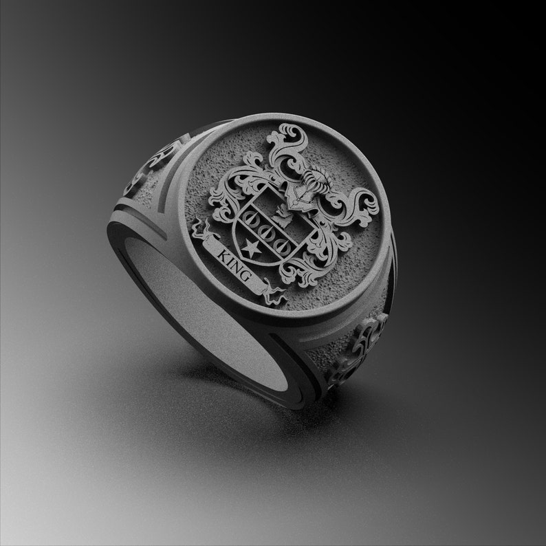 Custom Family Crest Signet Ring, 925k Sterling Silver, Heraldic Jewelry ...