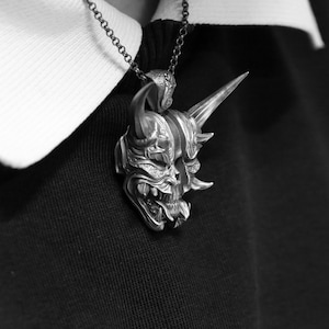 Samurai Skull Mask Necklace for Man Oni Mask Pendant Silver Samurai ...