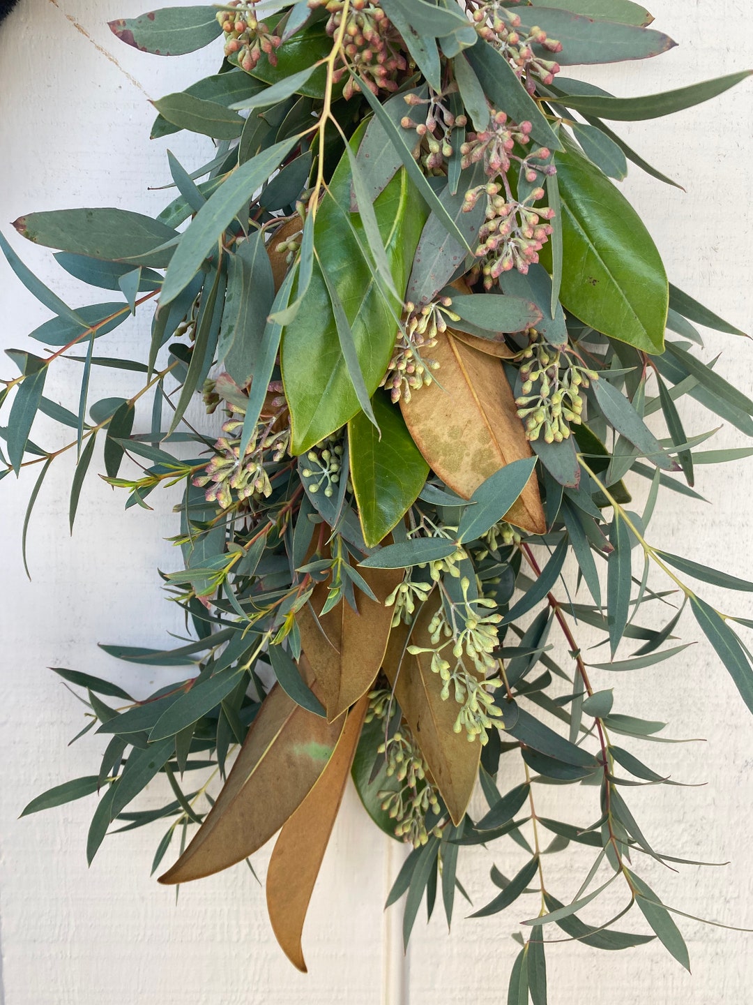 Fresh Magnolia Seeded Gunni Garland, Fresh Greenery Garland, Wedding ...