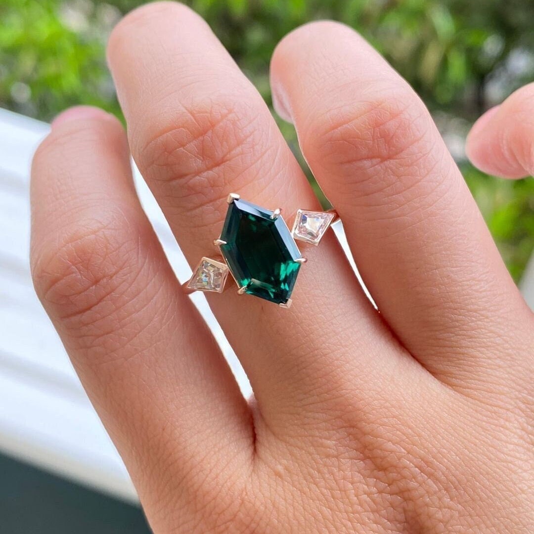 Green Hexagon Cut Diamond Solitaire Party Wear Ring | Surprise Gift ...