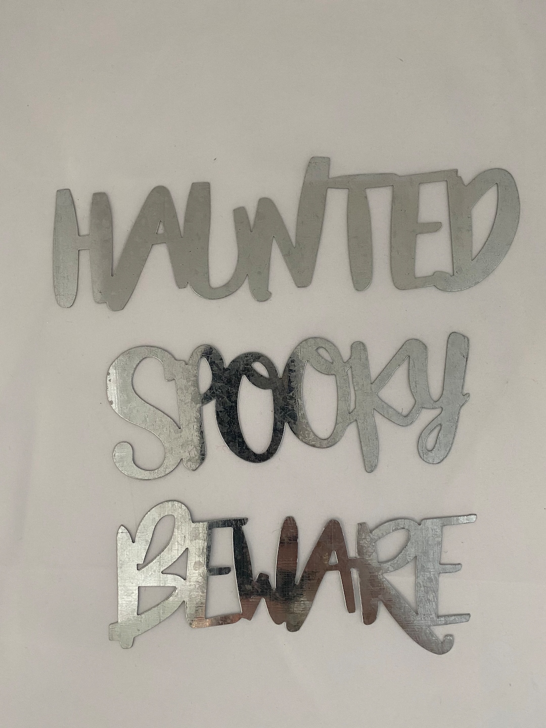 3 PCS Metal Haunted Spooky Beware Sentiment Word Script Sign, Farmhouse ...