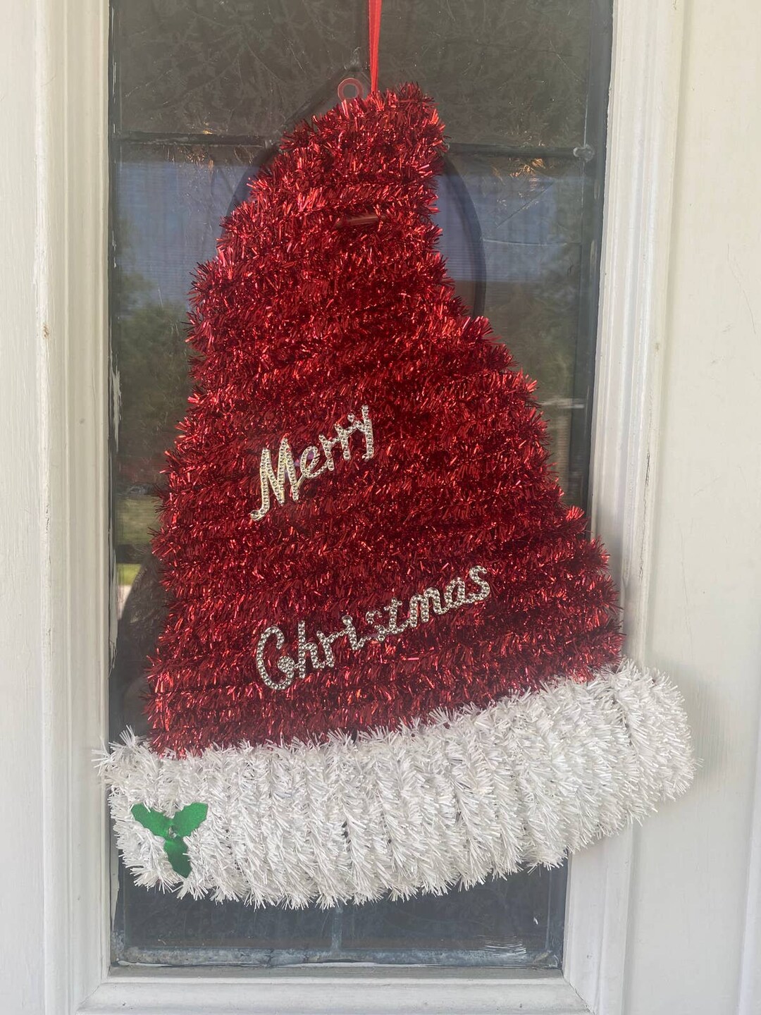 Santa Hat Sign, Merry Christmas Sign, Tinsel Santa Claus Hat Wreath ...