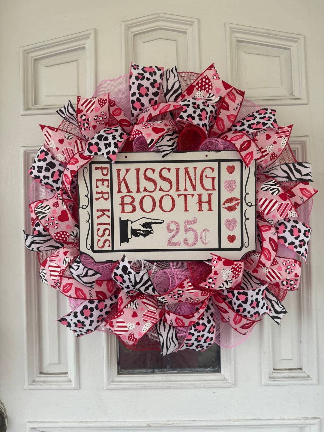 Kissing Booth Valentines Day Mesh Ribbon Wreath, Leopard Cheetah Zebra ...