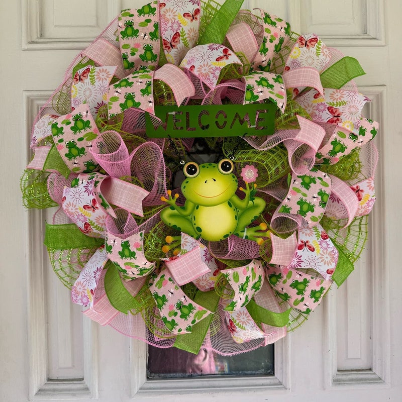 Frog Wreath - Etsy