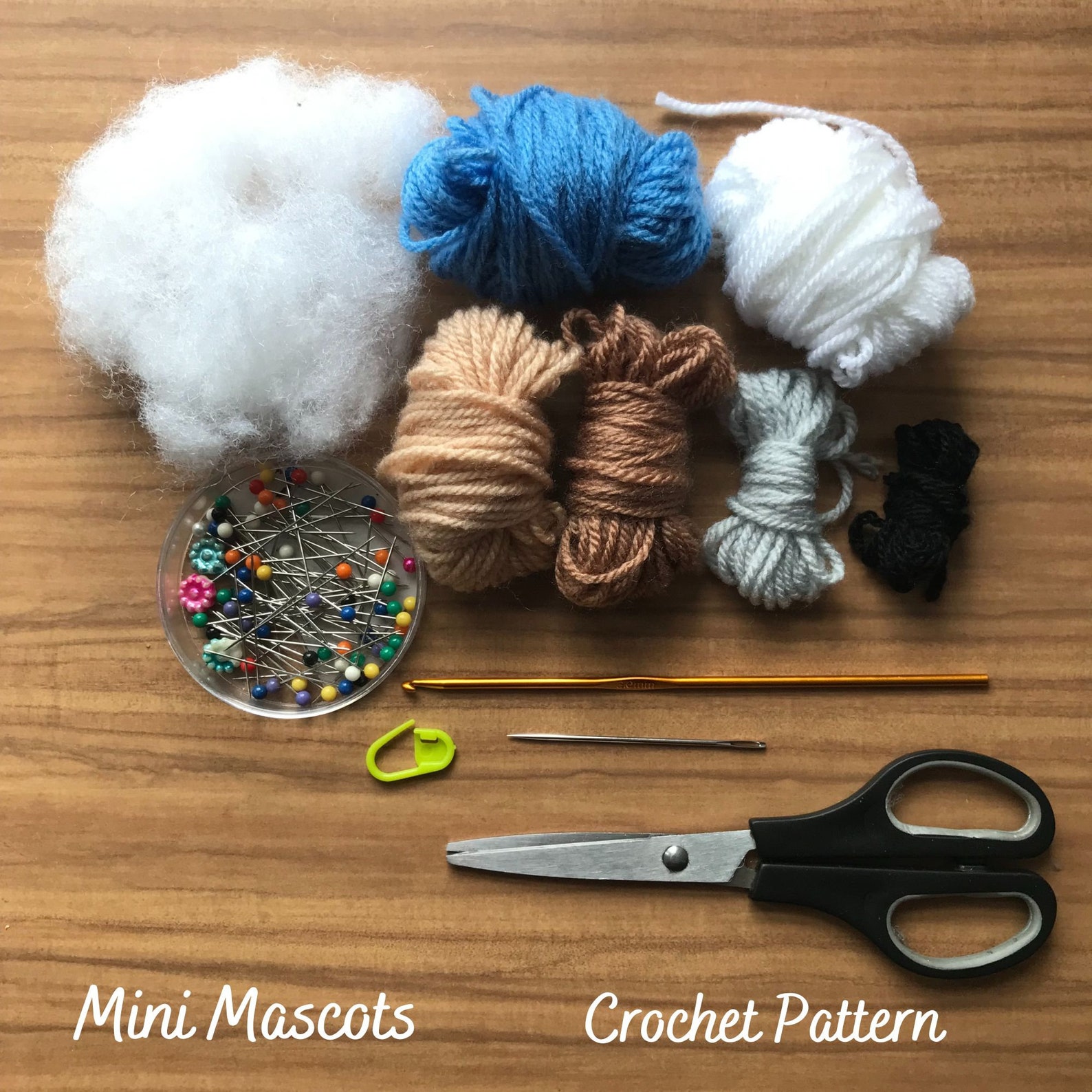 Mini Mascots, Crochet Tiny Dolls as Mascots in Team or School Colours ...