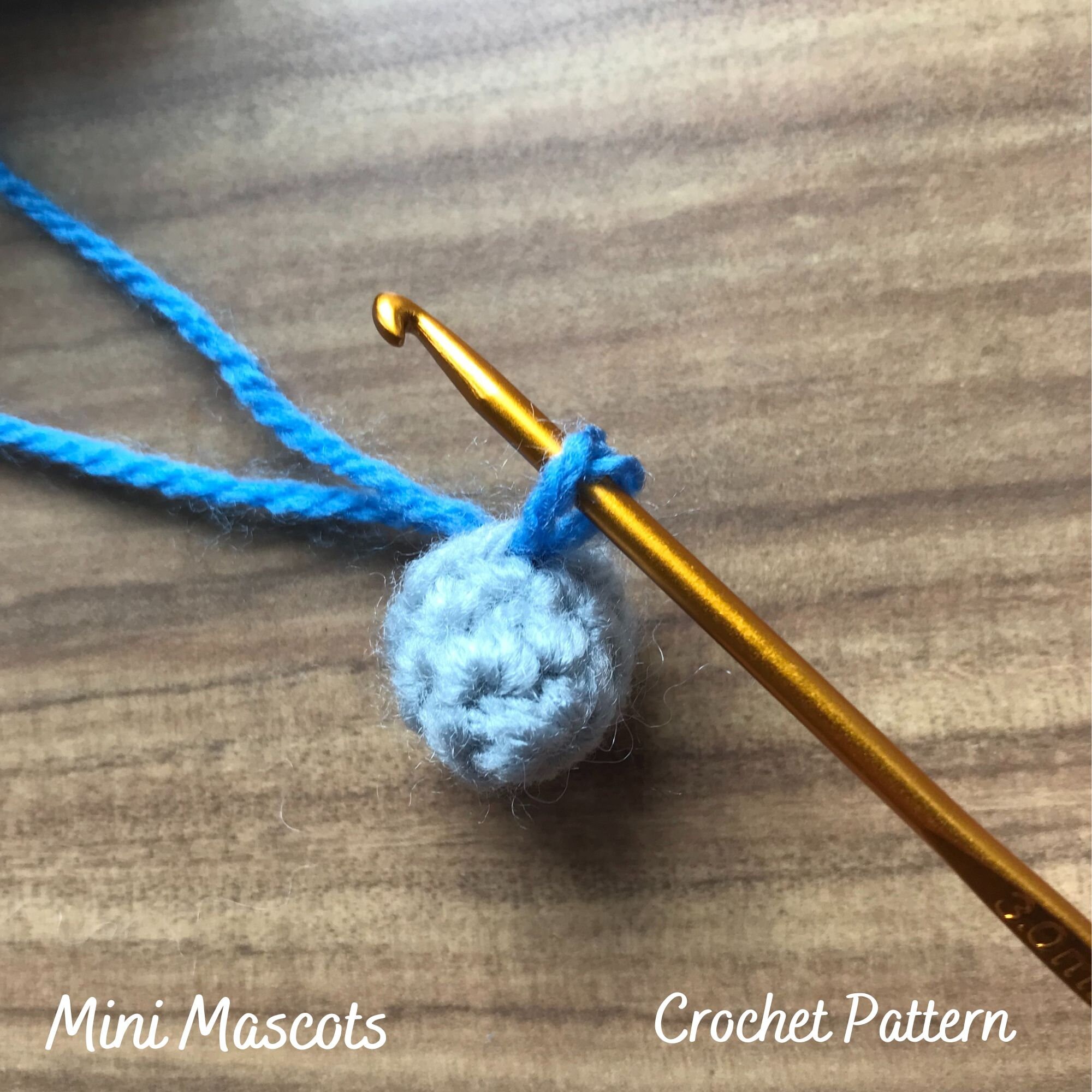 Mini Mascots, Crochet Tiny Dolls as Mascots in Team or School Colours ...