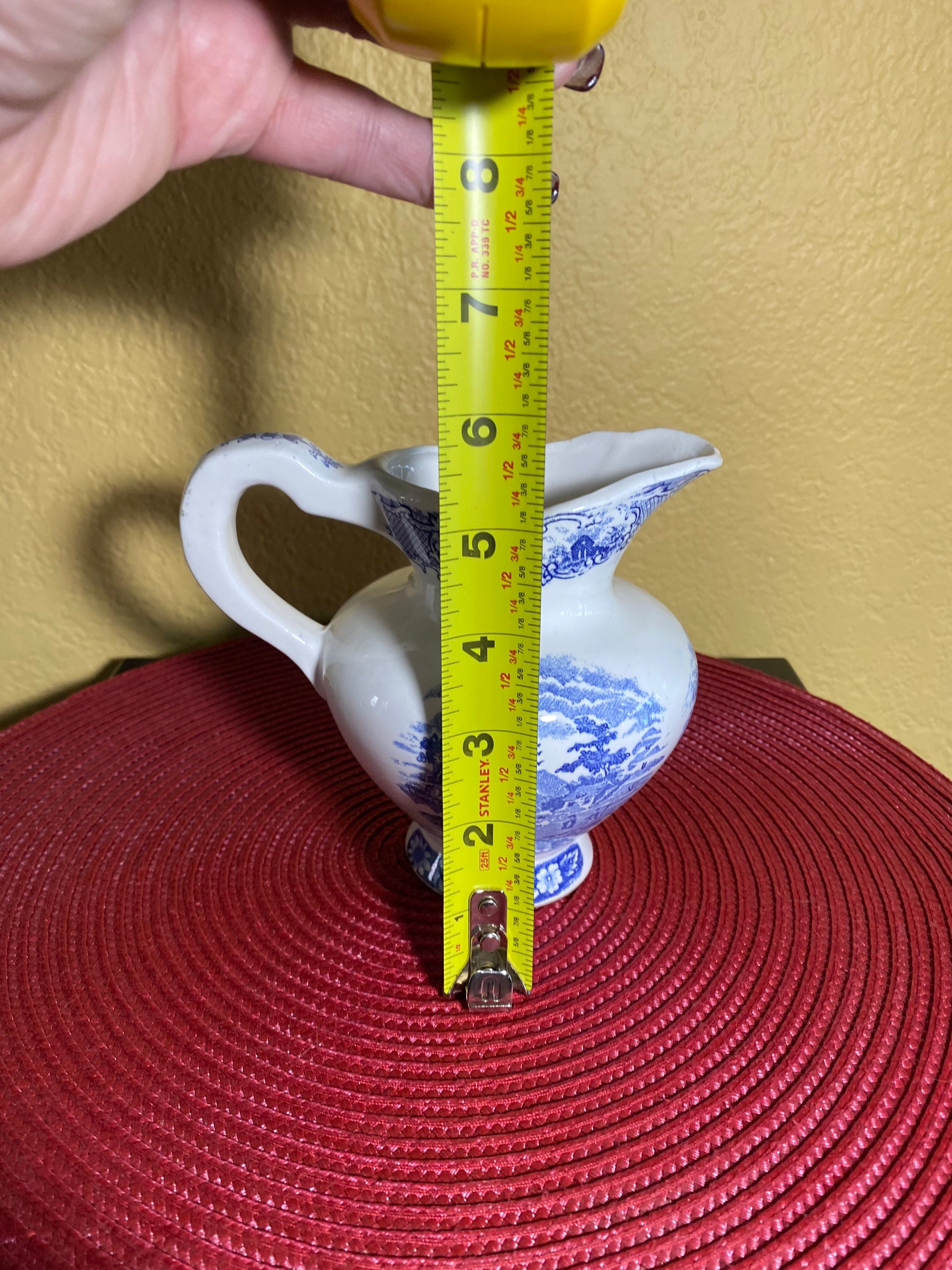 China Teapot Blue and White Blue Willow Pattern Teapot Floral Cachepot ...