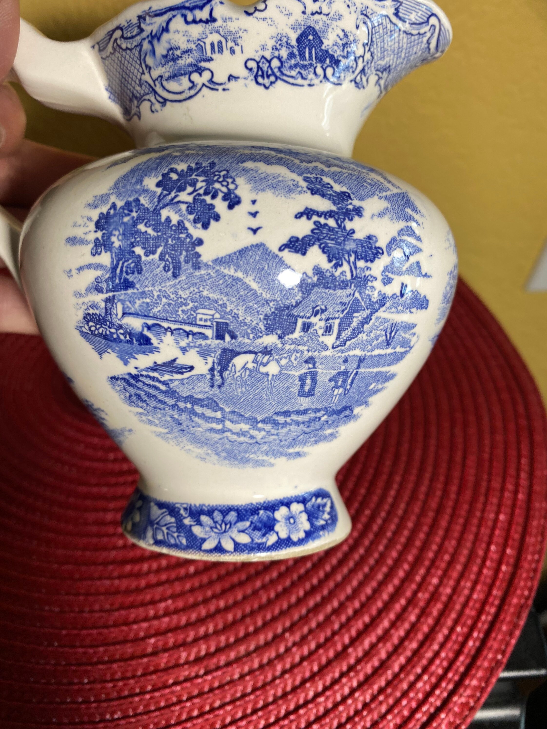 China Teapot Blue and White Blue Willow Pattern Teapot Floral Cachepot ...