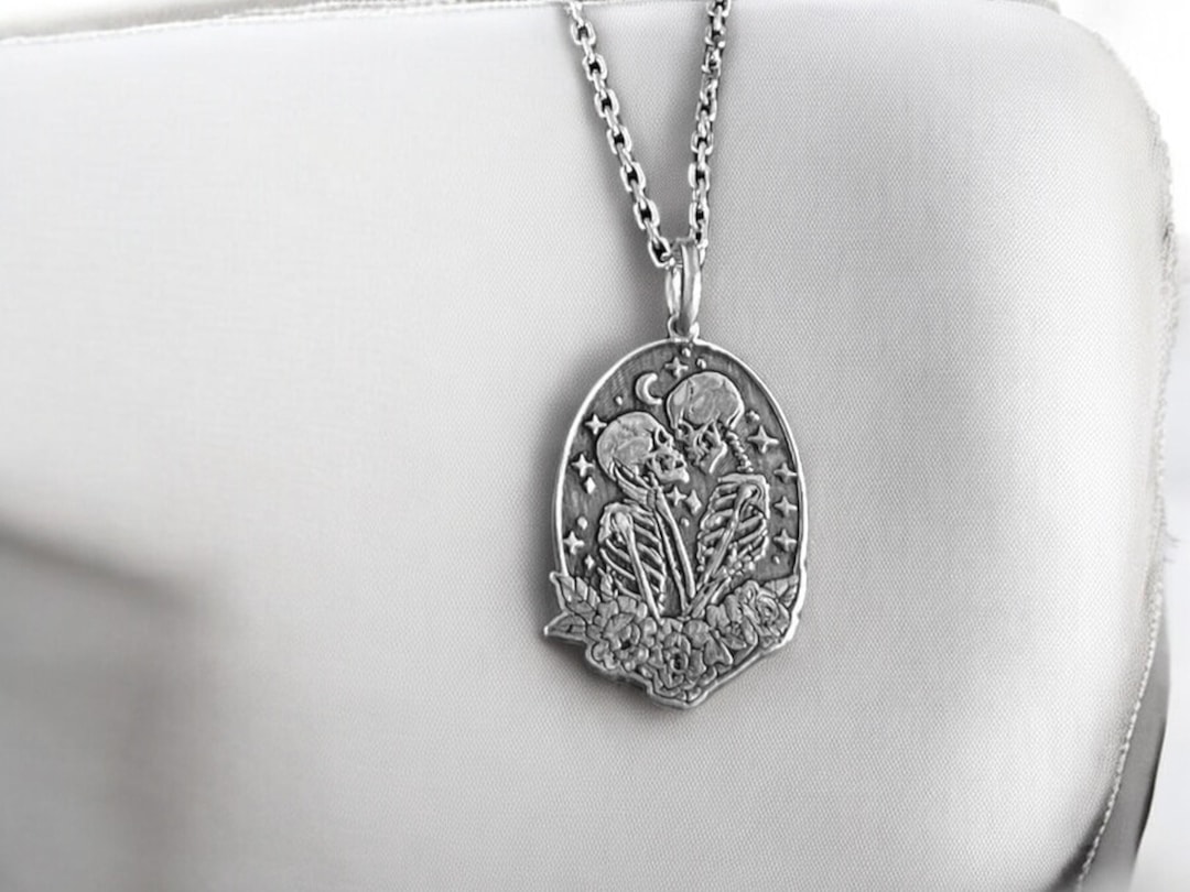 Silver Enemies to Lovers Necklace, Silver Skull Necklace, Flower Chain ...