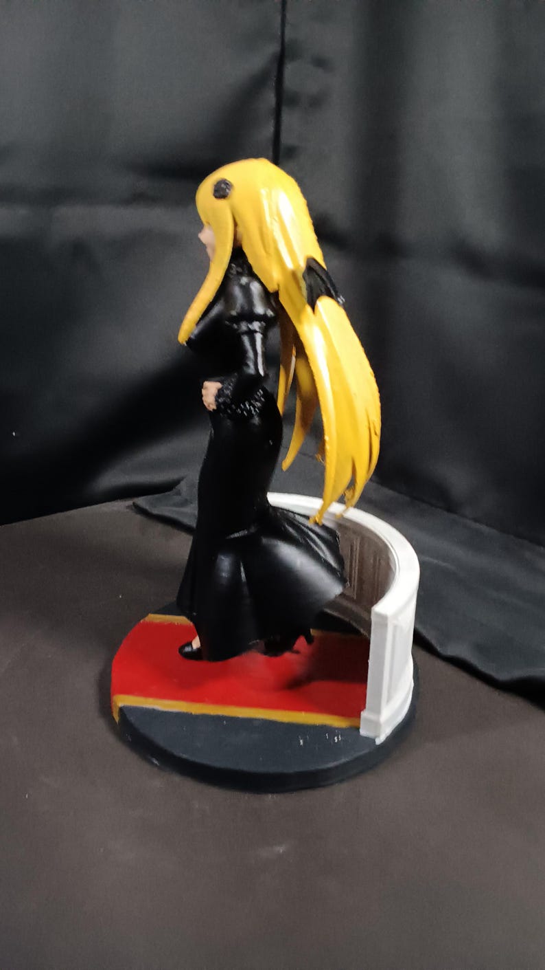 Princess Renner - 3D Print - Etsy