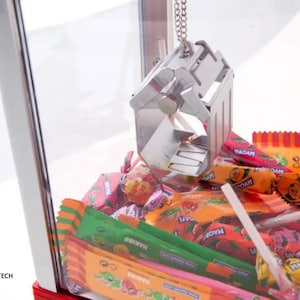 Candy Claw Arcade Game - Candy Toy Grabber Catcher for Your Events - Etsy