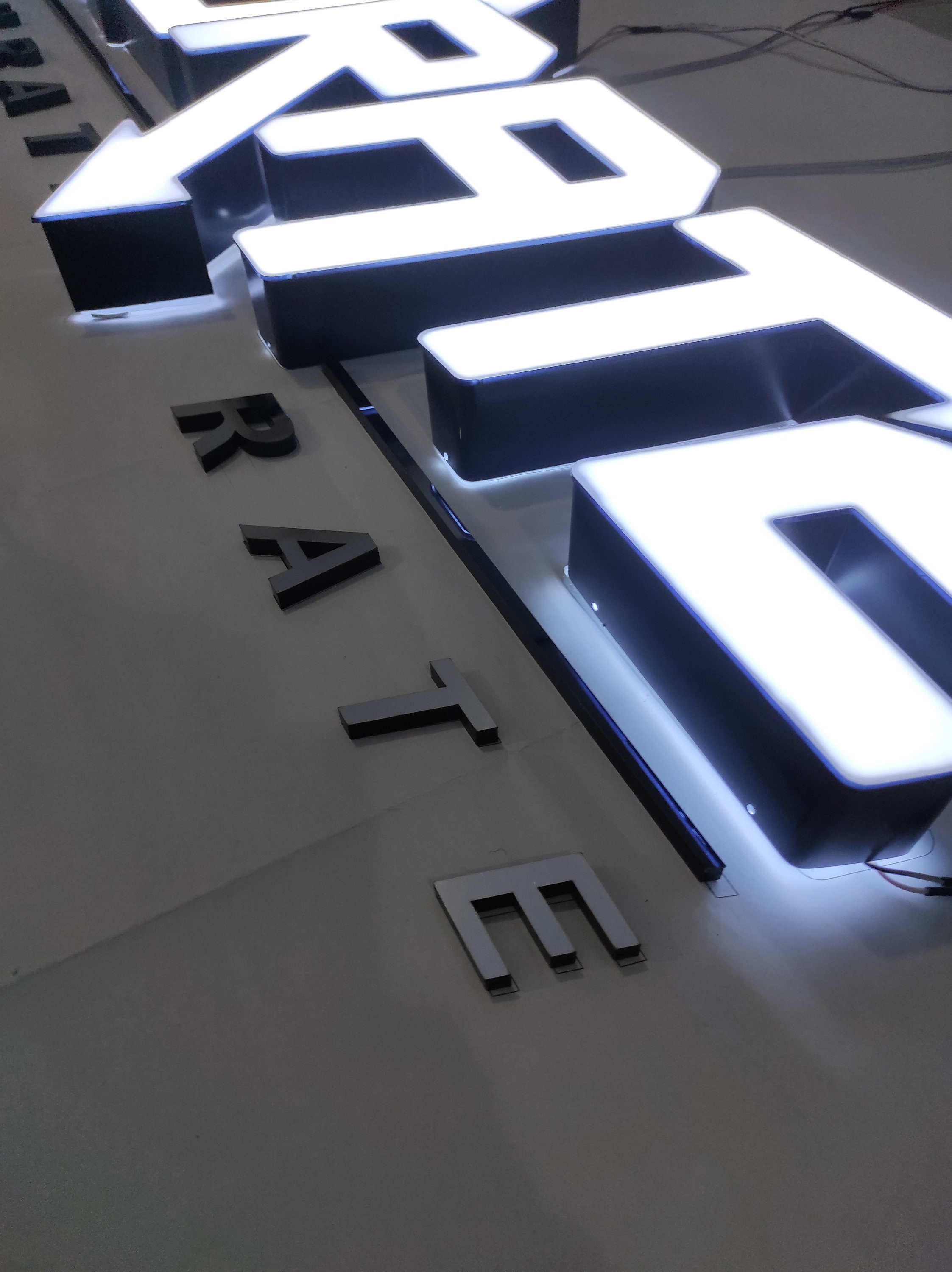 3D Frontlit Letters 3d Business Sign Backlit Metal Sign - Etsy