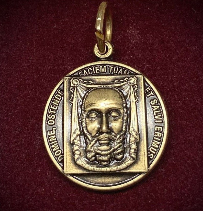 3/4 Inch Holy Face Medal veronica Veil. Brass. - Etsy