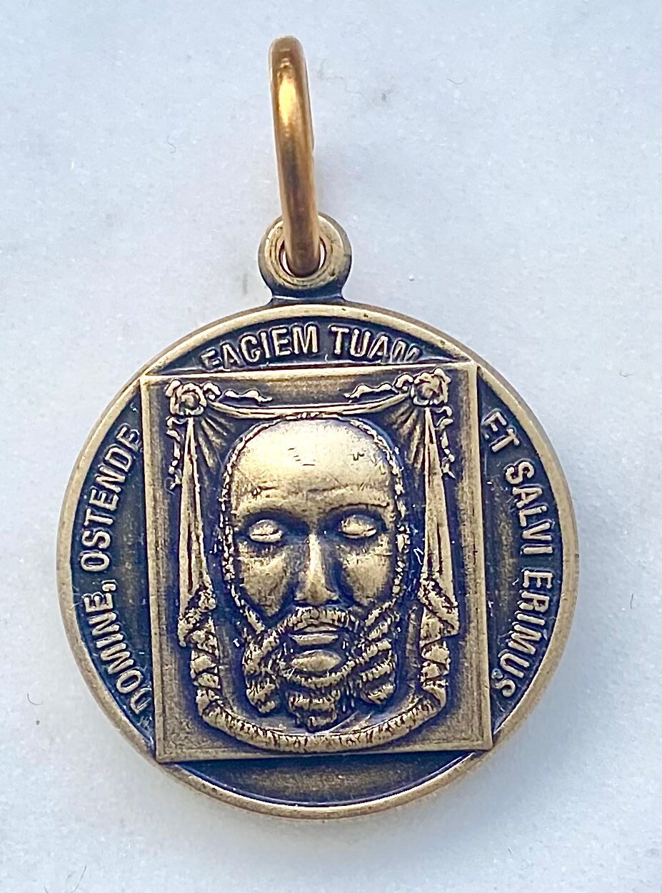 3/4 Inch Holy Face Medal veronica Veil. Brass. - Etsy