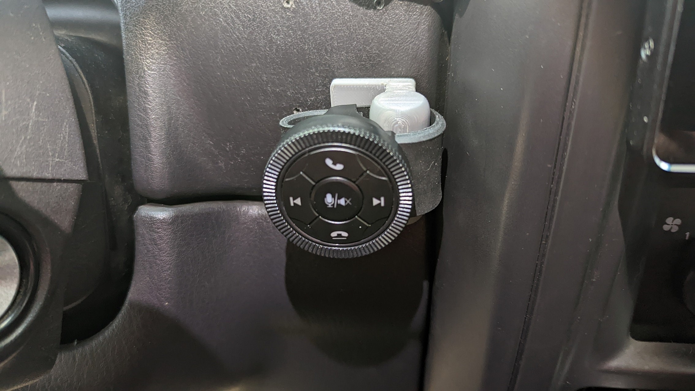 Car Stereo Wireless Controller Dash Mount - Etsy