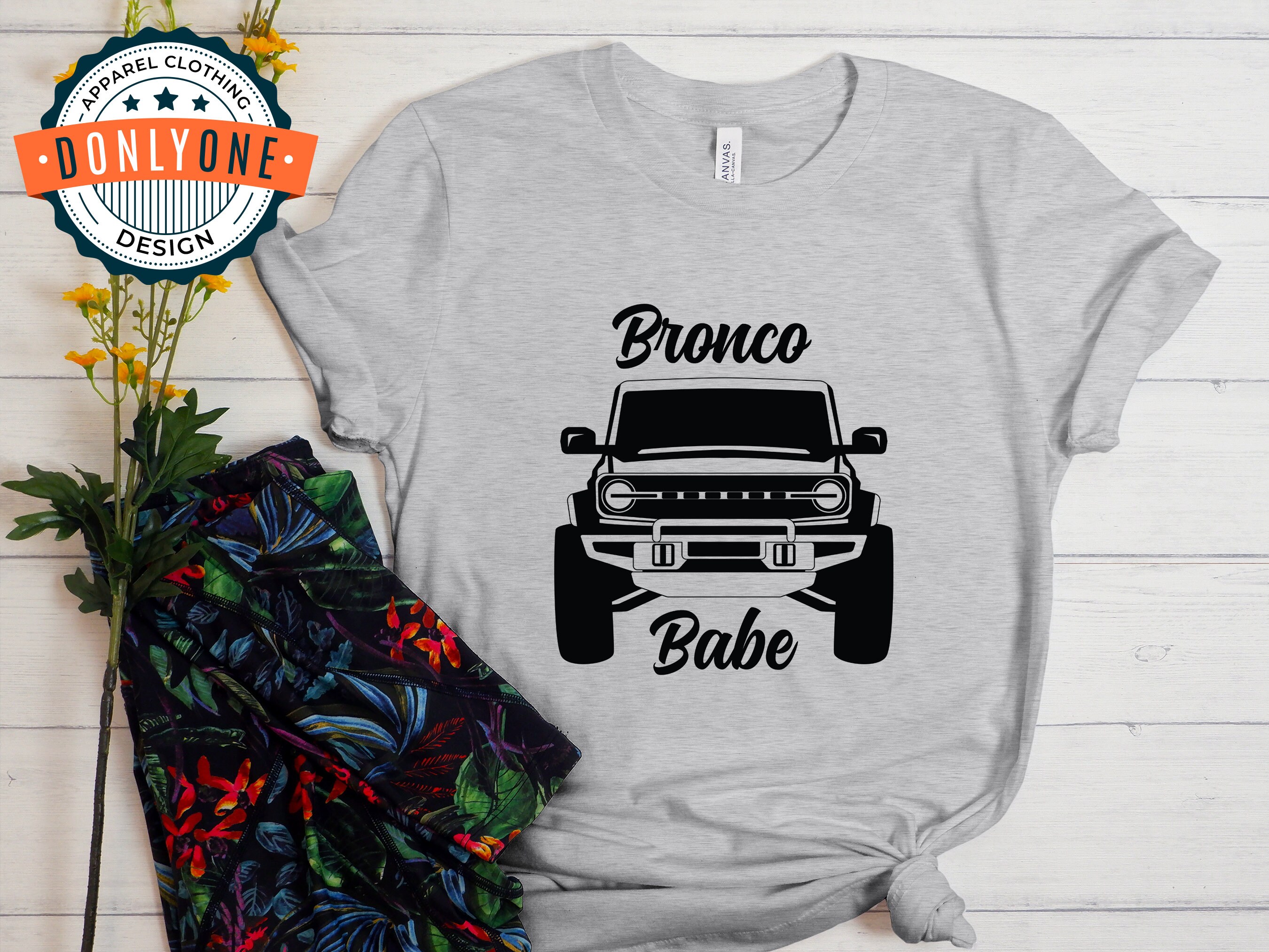 Bronco Babe T-shirt, Ford Bronco Gift - Etsy