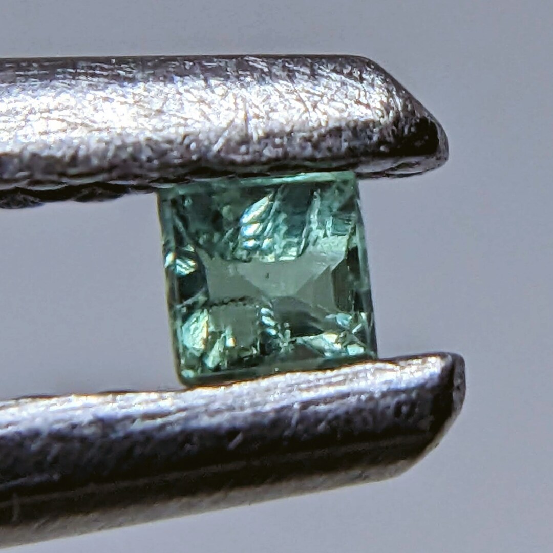 Natural Color Change Alexandrite From Ural Mountains (russia). - Etsy