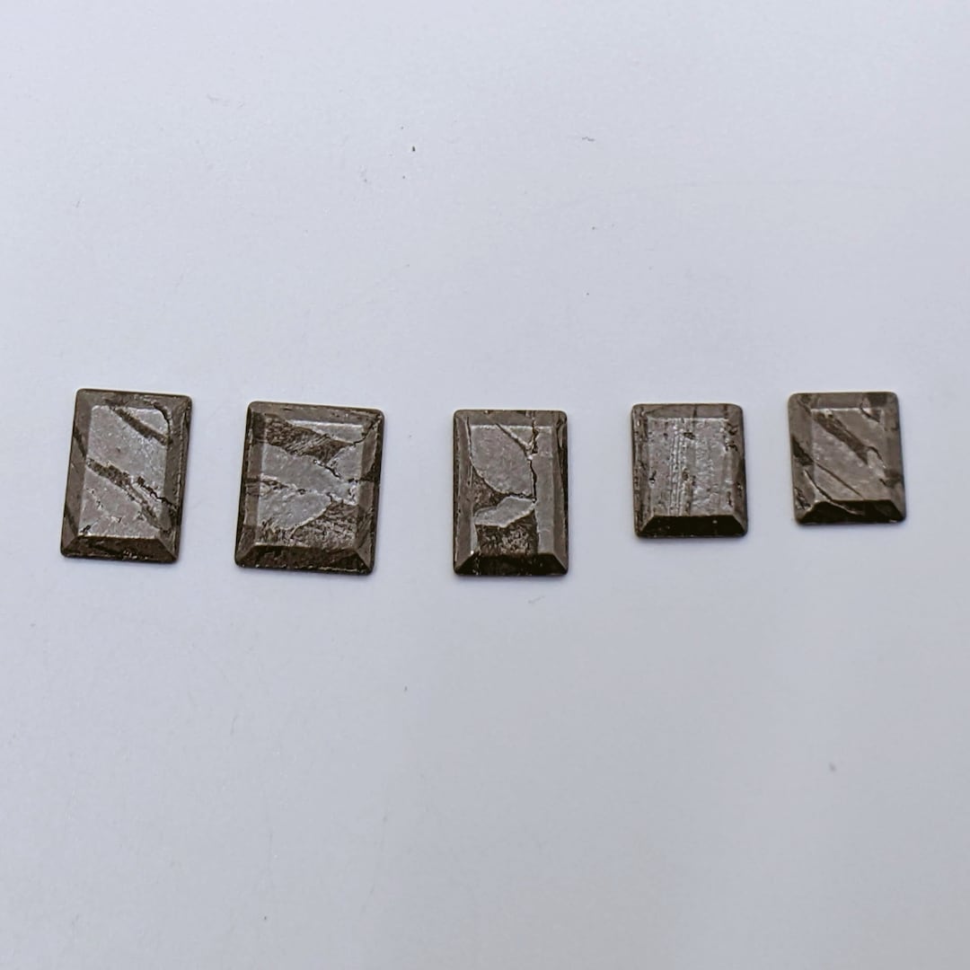 Handmade Rectangular-shaped Specimens of Seymchan Pallasite Meteorite ...