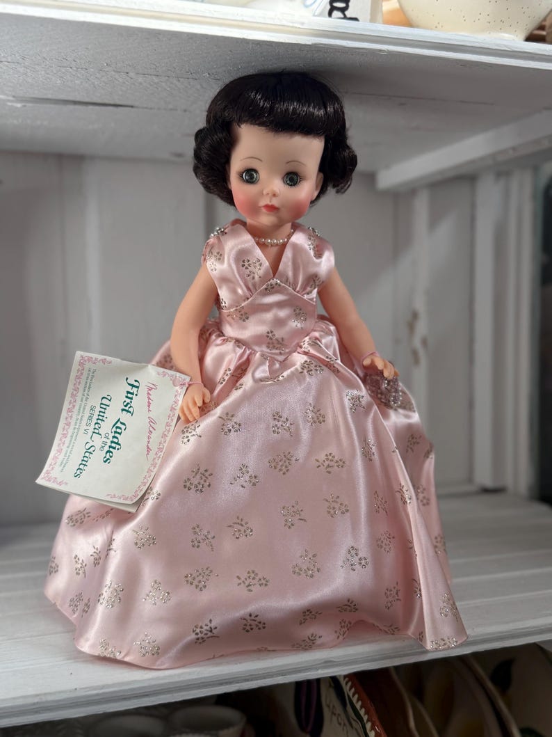 Madame Alexander. First Ladies of the United States Dolls. 14” “mamie ...