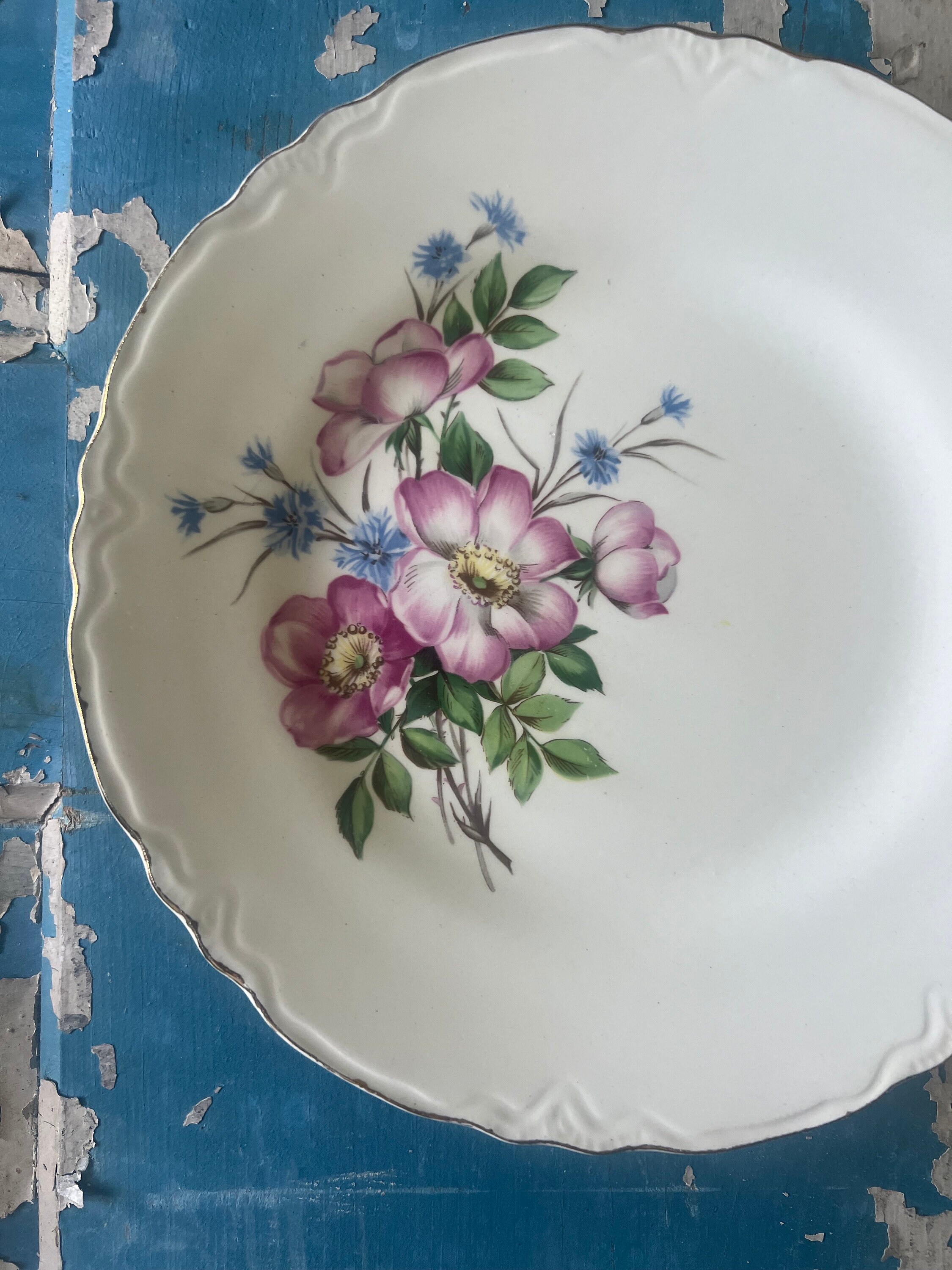 Scio Hazel Dessert Plates Set of Four. - Etsy