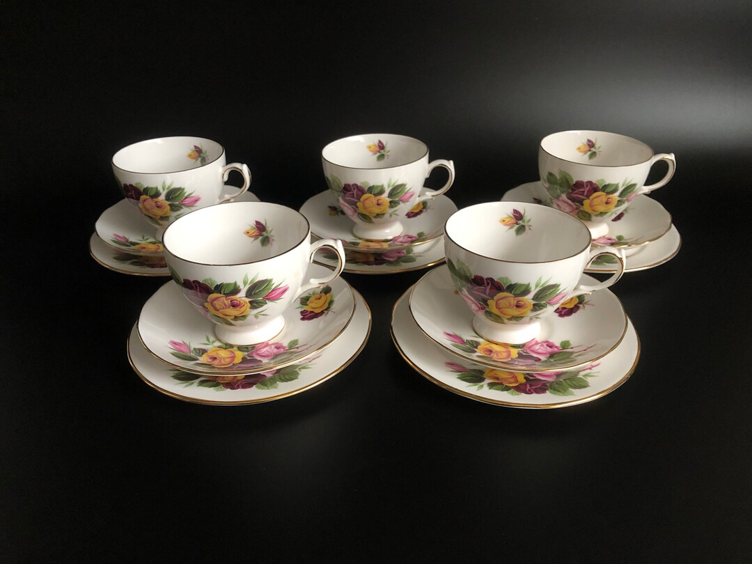 Vintage 1970's Gainsborough Yellow & Red Rose Pattern Tea Cups Saucer ...