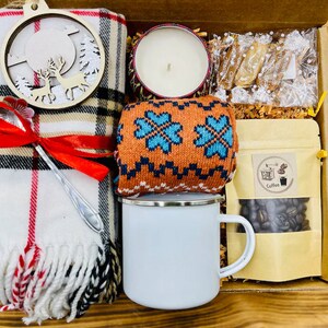 Cozy Winter Gift Box, Christmas Gift Basket, Hygge Gift Box, Christmas ...