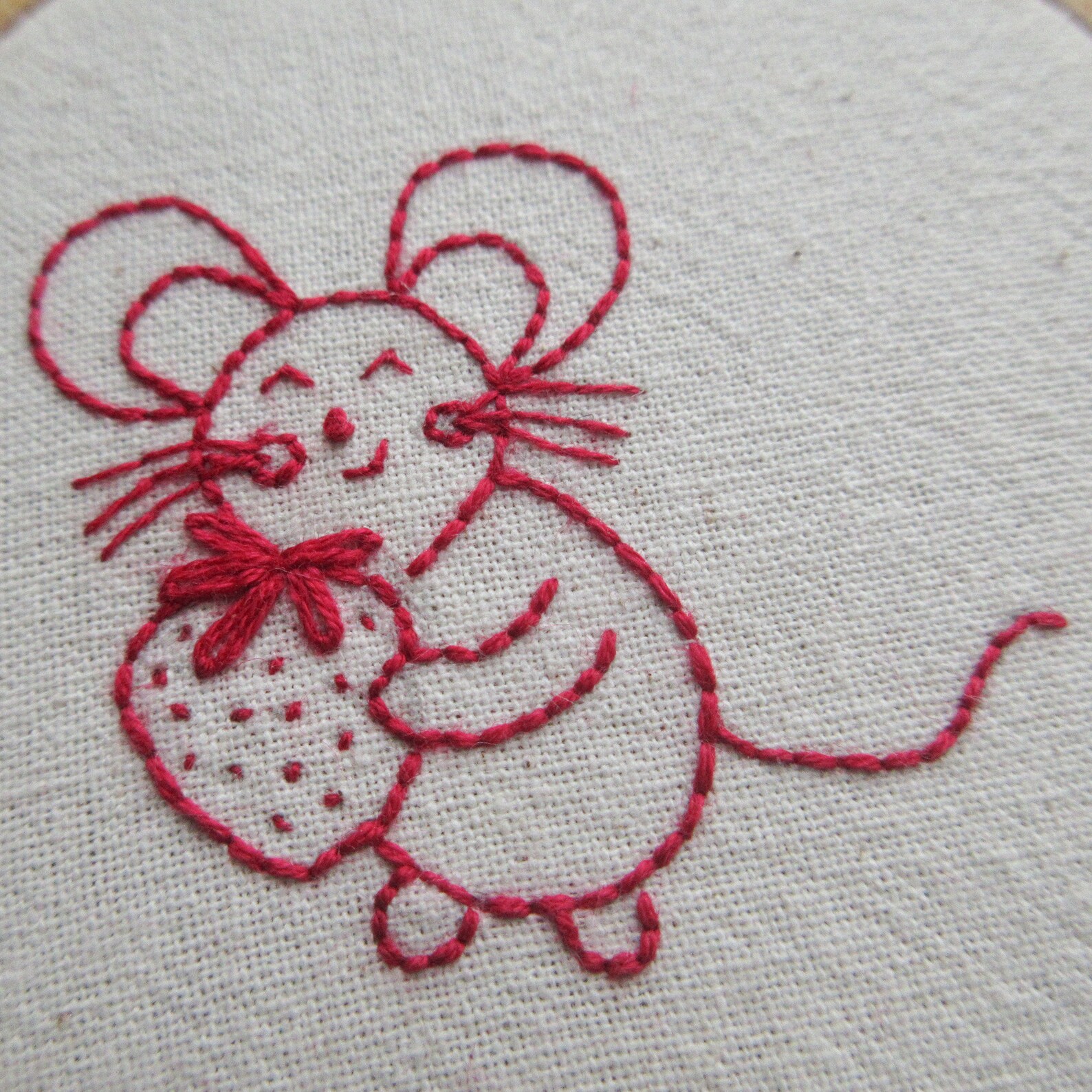 Redwork Embroidery Pattern PDF / Mouse Embroidery Pattern / Beginner ...