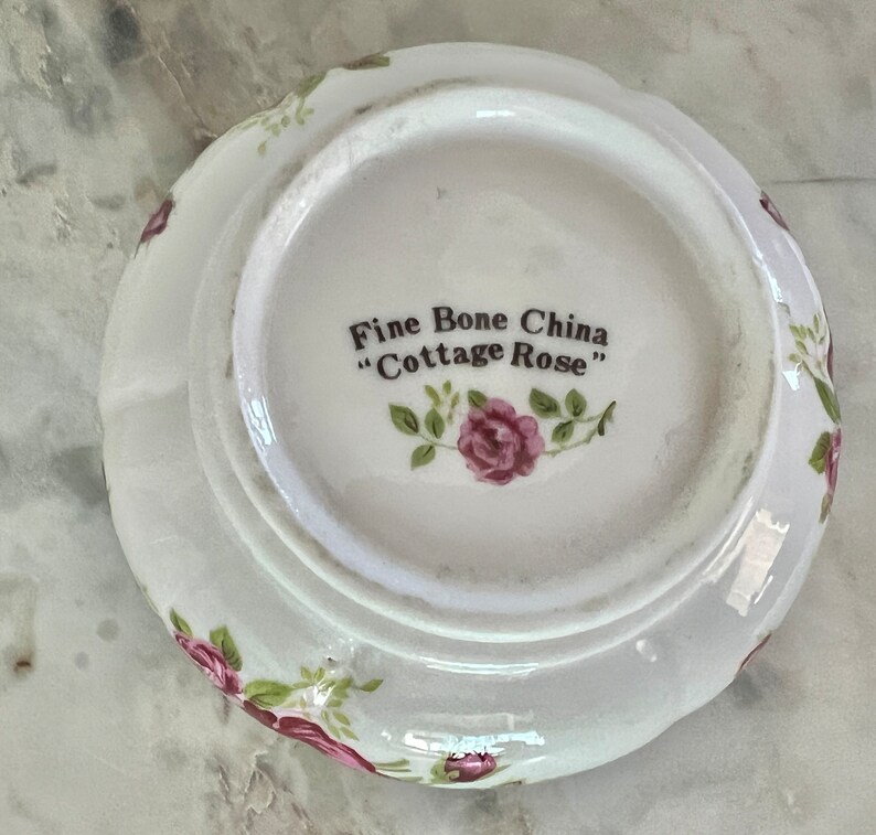 Vintage Fine Bone China Cottage Rose Jar / Trinket Jar - Etsy