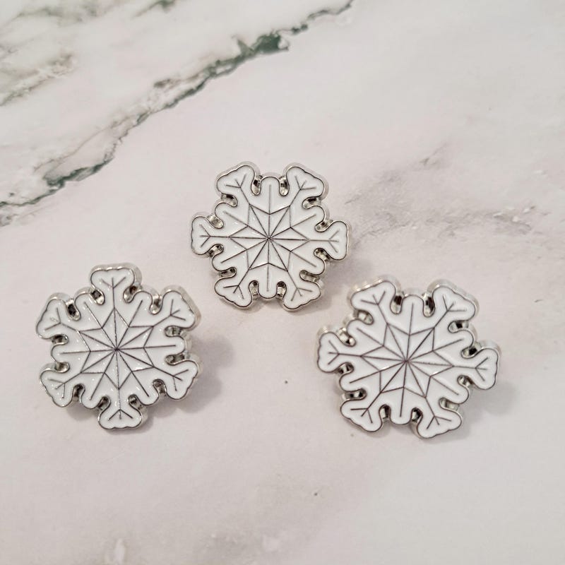Snowflake Brooch Pin - Etsy