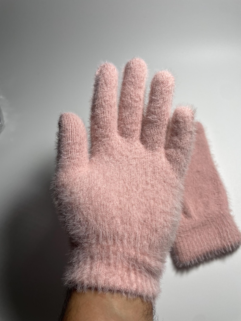 Soft White Fuzzy Luxury Winter Fashion Gloves Warm and Cozy Unisex ...