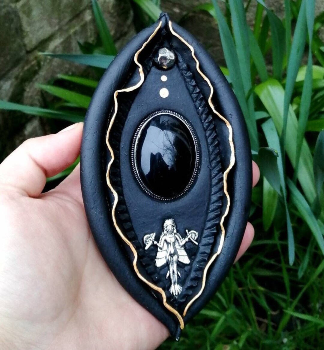 Innana Scrying Mirror Yoni Altar Piece 'innana/ishtar' Hand Sculpted ...