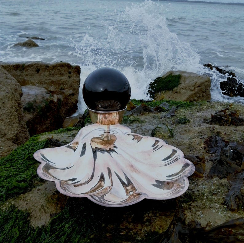 Aphrodite Crystal Ball & Scrying Bowl Stand, Obsidian Sphere, Orb ...