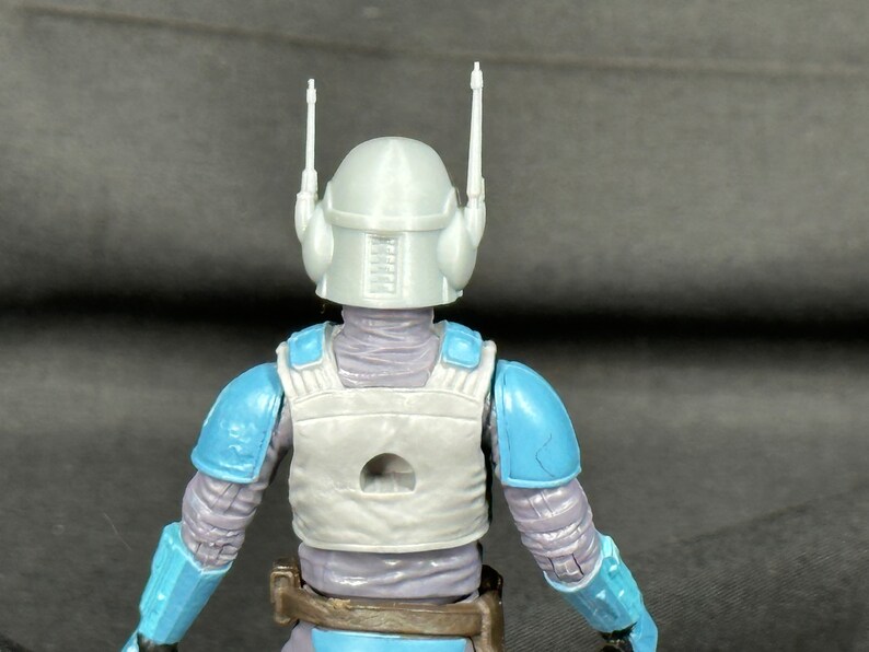 Pre Vizsla Helmet 1:18 Scale 3D Printed - Etsy