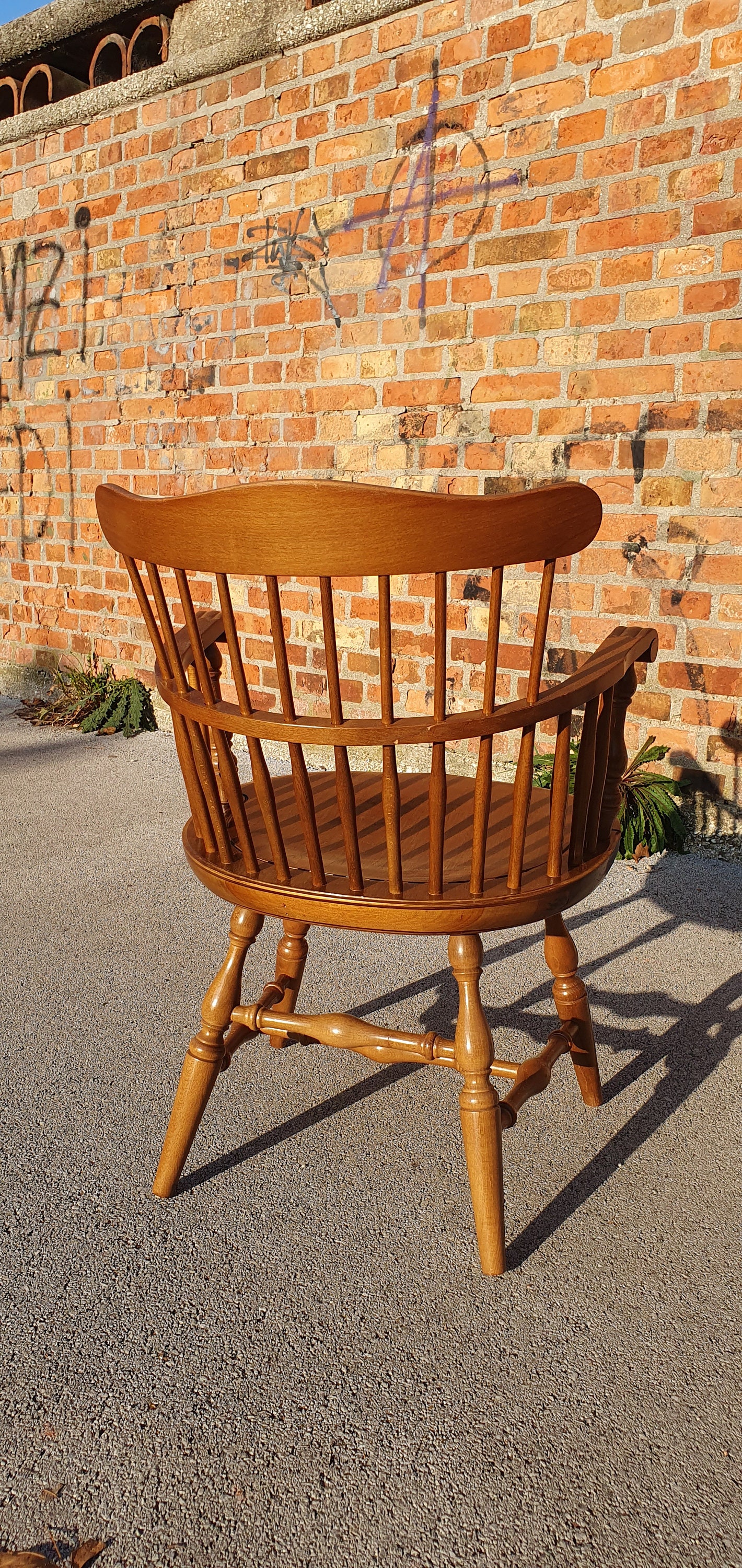 Windsor Style Dining Chair / Slovenia Kli Logatec / Wooden Armchair ...