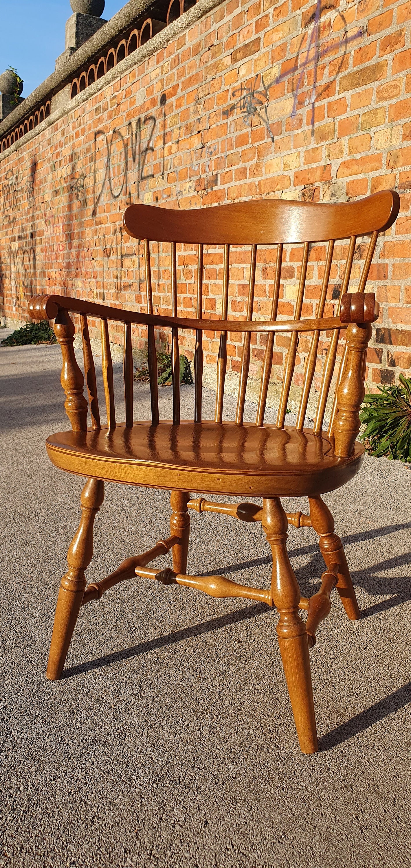 Windsor Style Dining Chair / Slovenia Kli Logatec / Wooden Armchair ...