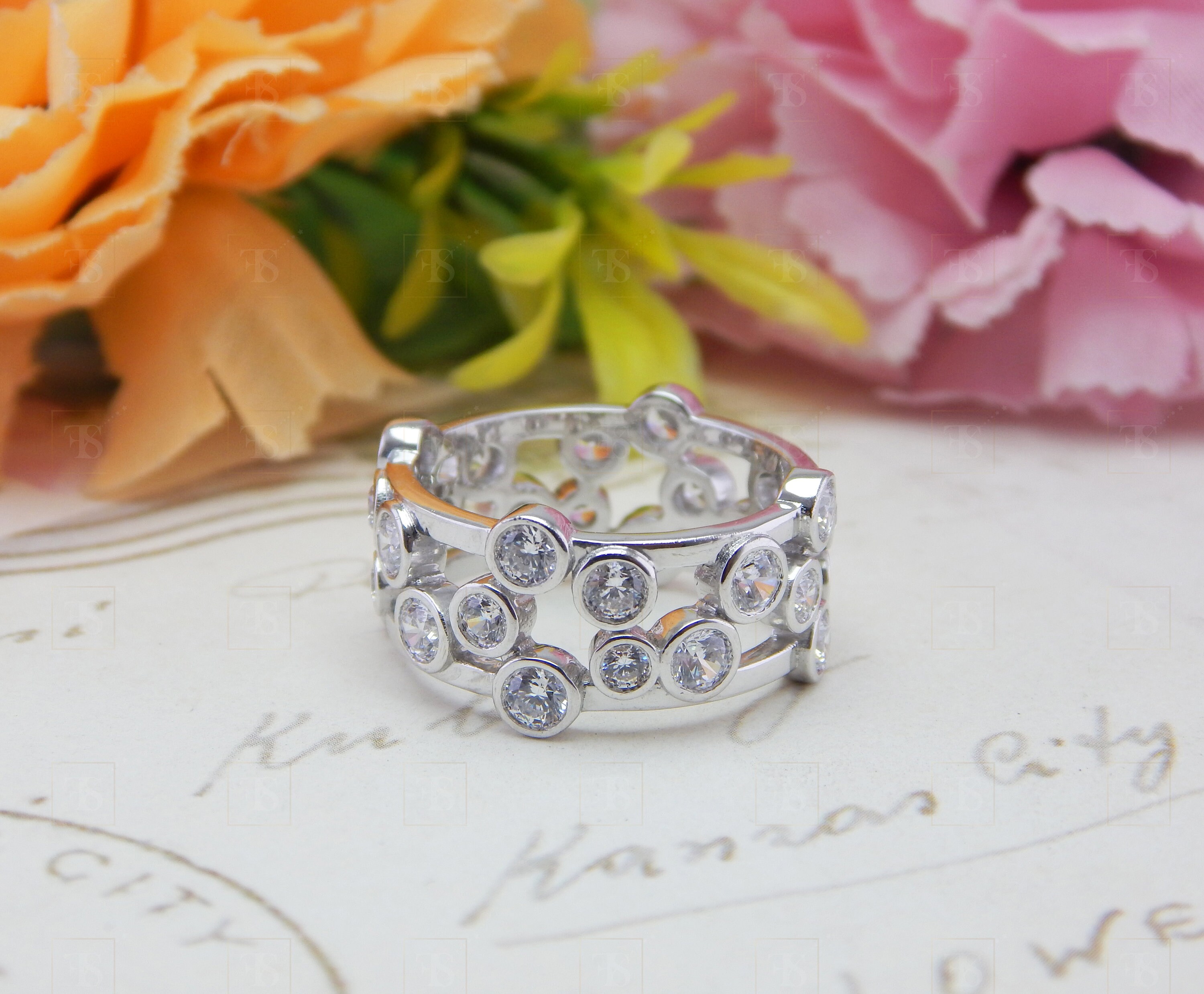 Round Moissanite Scatter Ring, Bezel Set Multi Stone Ring, Bubble Ring ...